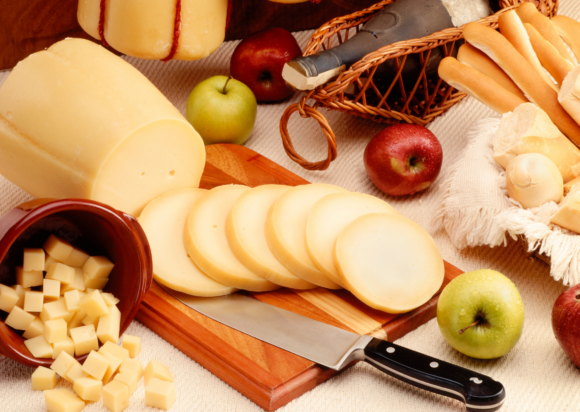 15 Most Famous Italian Cheese Types - Best Italian Cheeses | IB