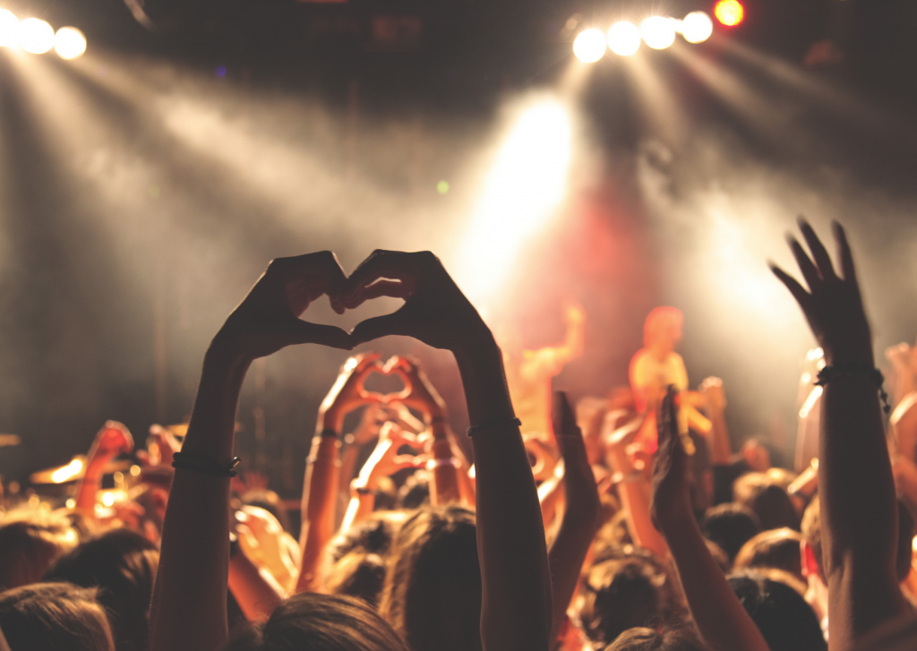 10 Best Italian Songs of 2000' | Italy Best