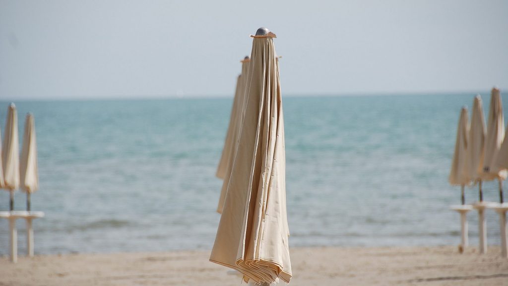 10 Best Beaches in Le Marche Italy - Le Marche beaches | IB