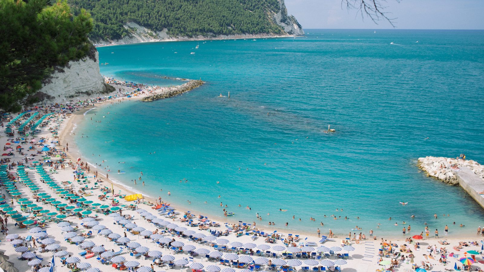 10 Best Beaches in Le Marche Italy - Le Marche beaches | IB