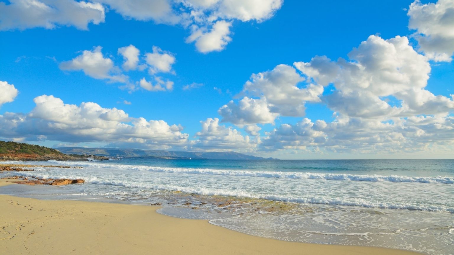 15 Best Beaches in Sardinia Italy - Beautiful Sardinia Beaches | IB