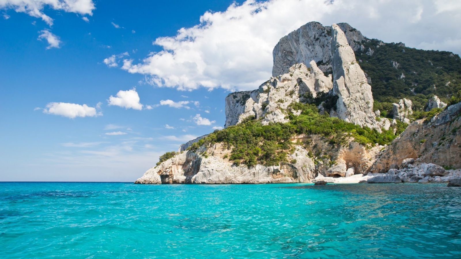 15 Best Beaches in Sardinia Italy - Beautiful Sardinia Beaches | IB