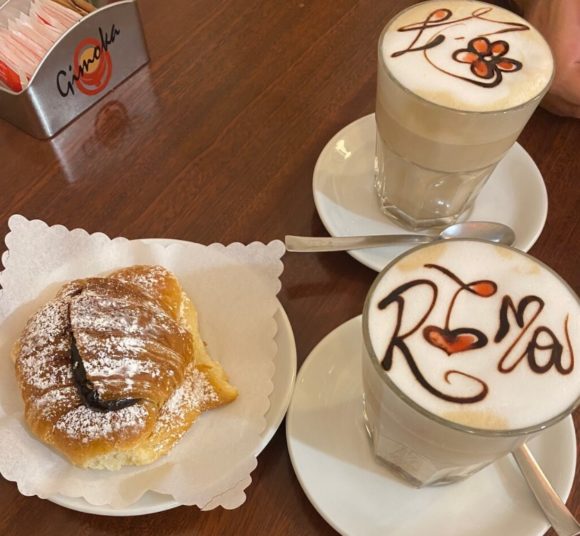 10 Best Places To Eat in Rome Near Trevi Fountain | Italy Best