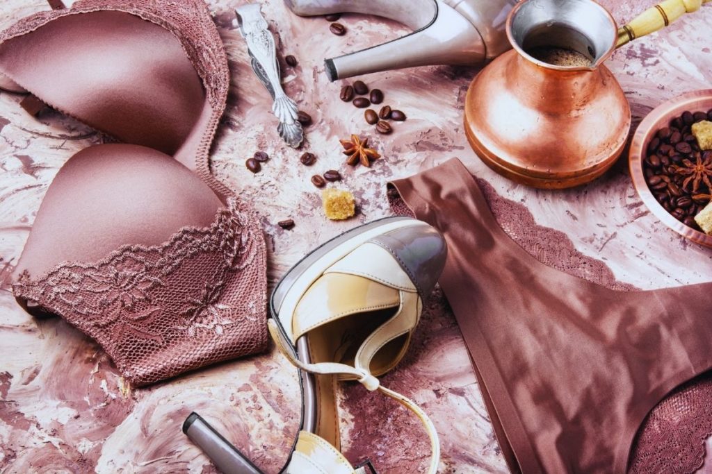 10 Best Italian Lingerie Brands - Best Italian Underwear Brands