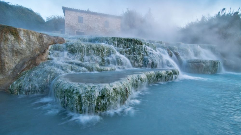 10 Most Beautiful Waterfalls in Italy - Best Italian Waterfalls | IB