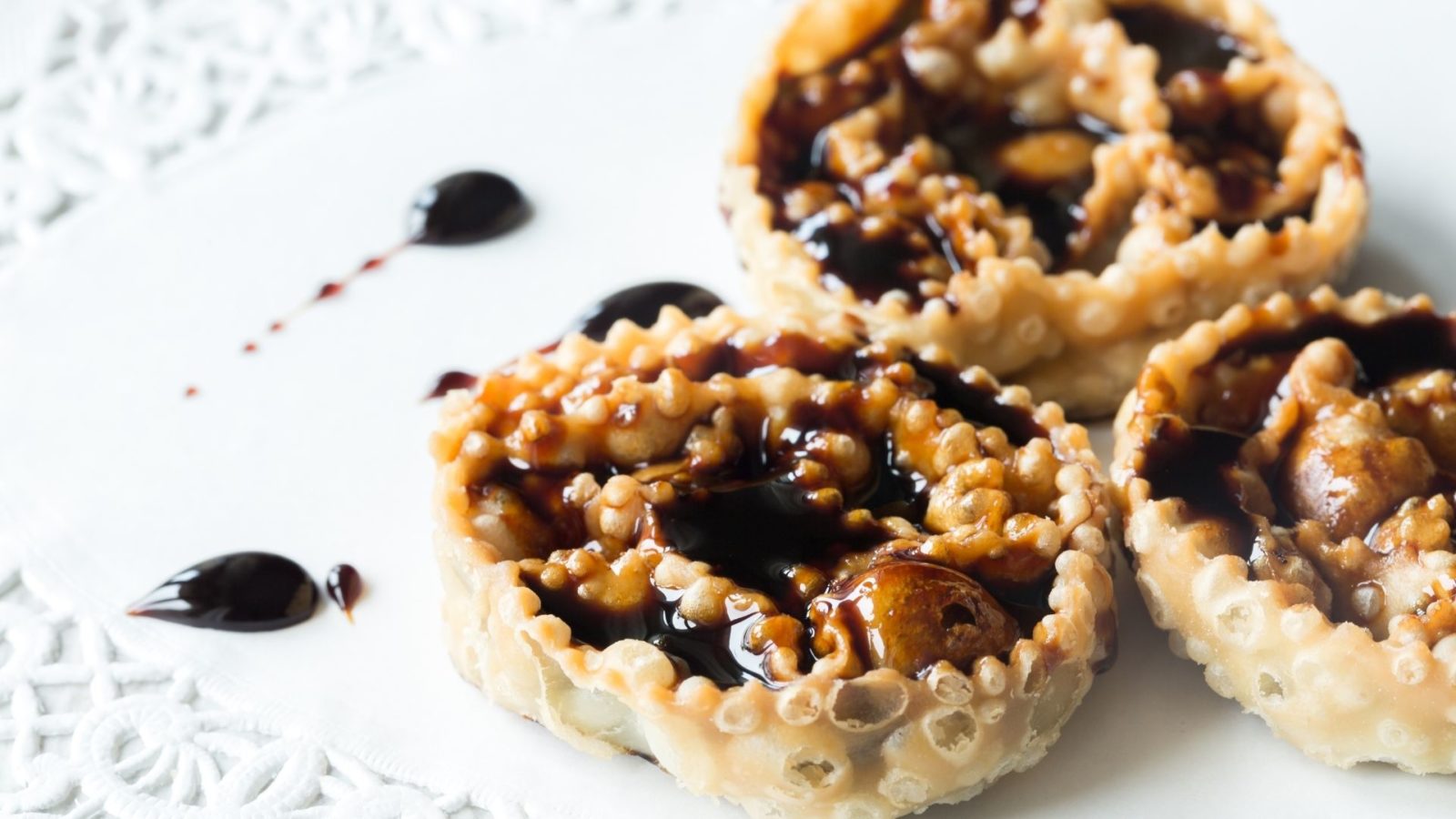 10 Best Dishes and Pastries To Try in Apulia Italy - Puglia Food