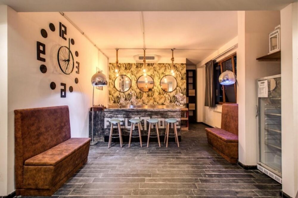 10 Best Hostels in Rome Italy - Hostel Rooms in Rome | IB