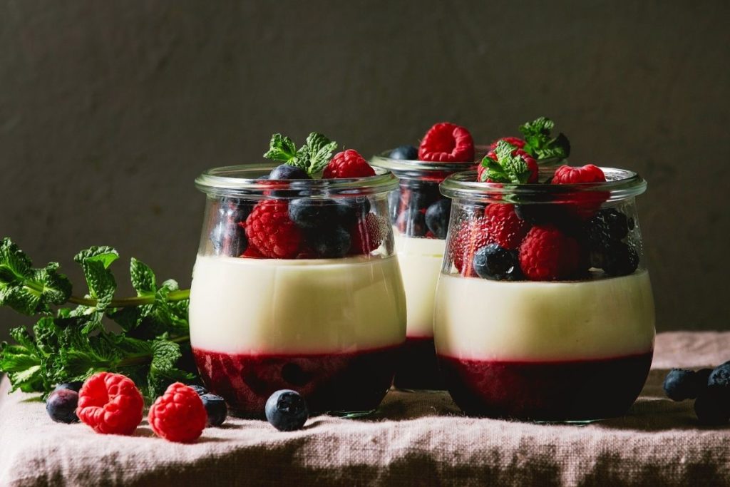 25 Best Italian Desserts - Traditional Italian Desserts Names | IB