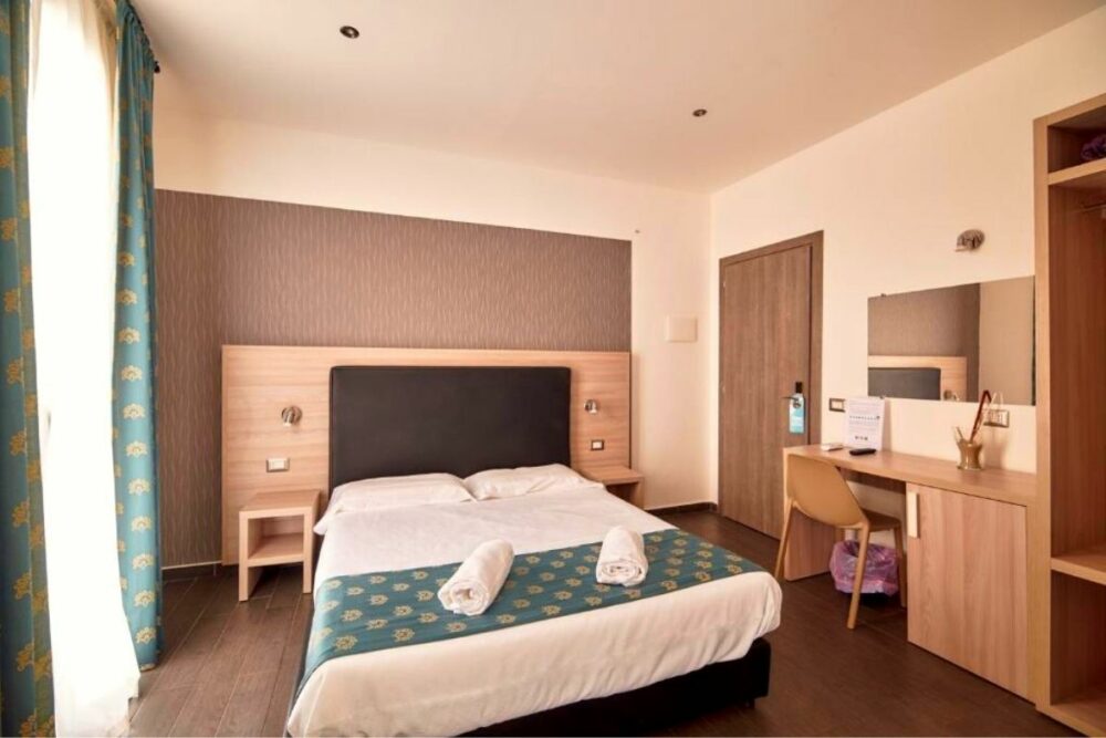 15 Best Hotels in Palermo Italy - Hotels Near Palermo Italy | IB