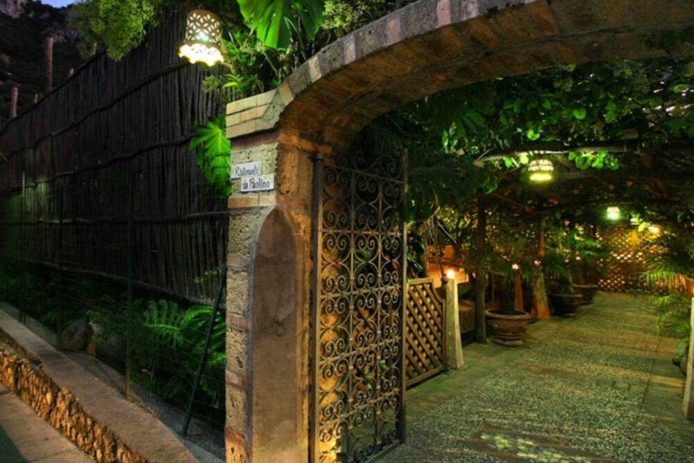 15 Best Restuarants in Capri - Isle of Capri Restaurants | Italy Best