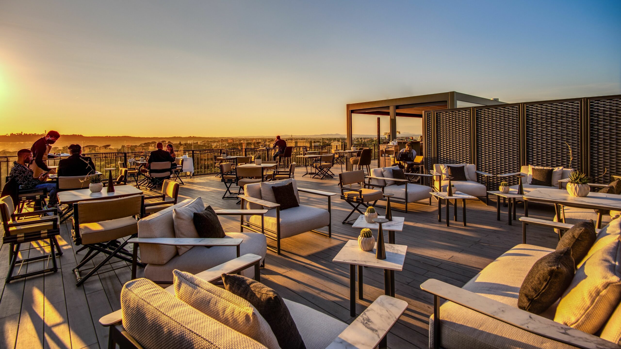 15 Best Rooftop Bar in Rome Italy | Italy Best