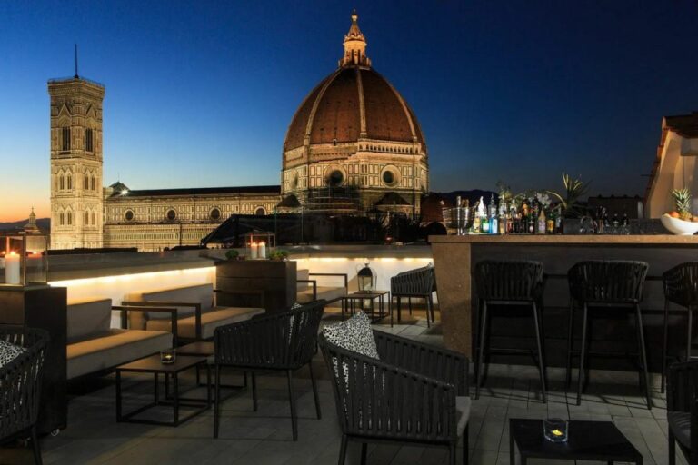 10 Best Rooftop Bars in Florene Italy - Florence Rooftop Bar