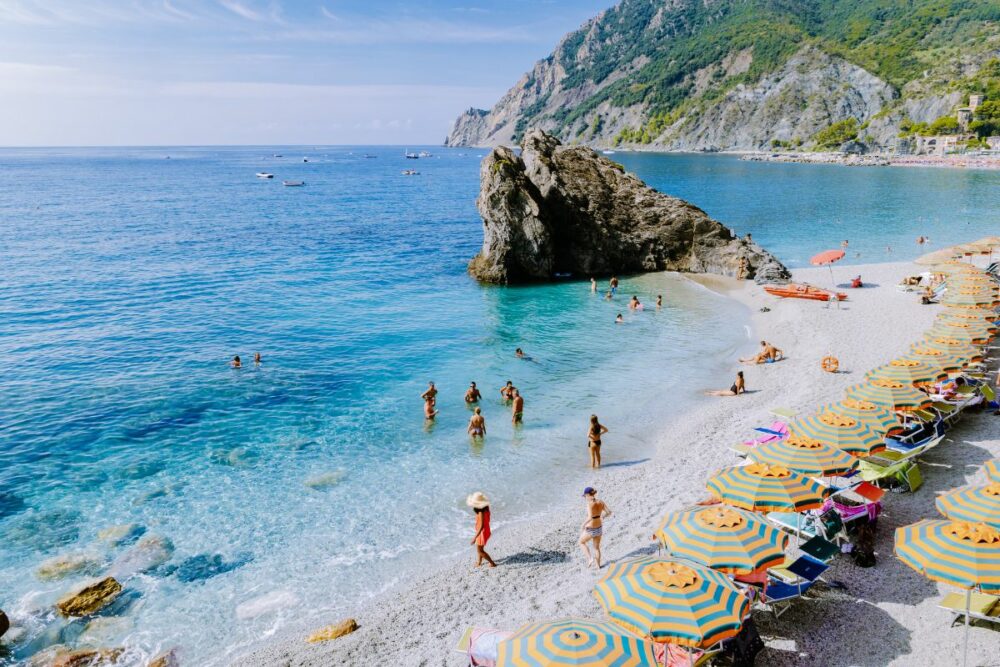 20 Best Beaches in Italy - Stunning Itallian Beaches | Italy Best