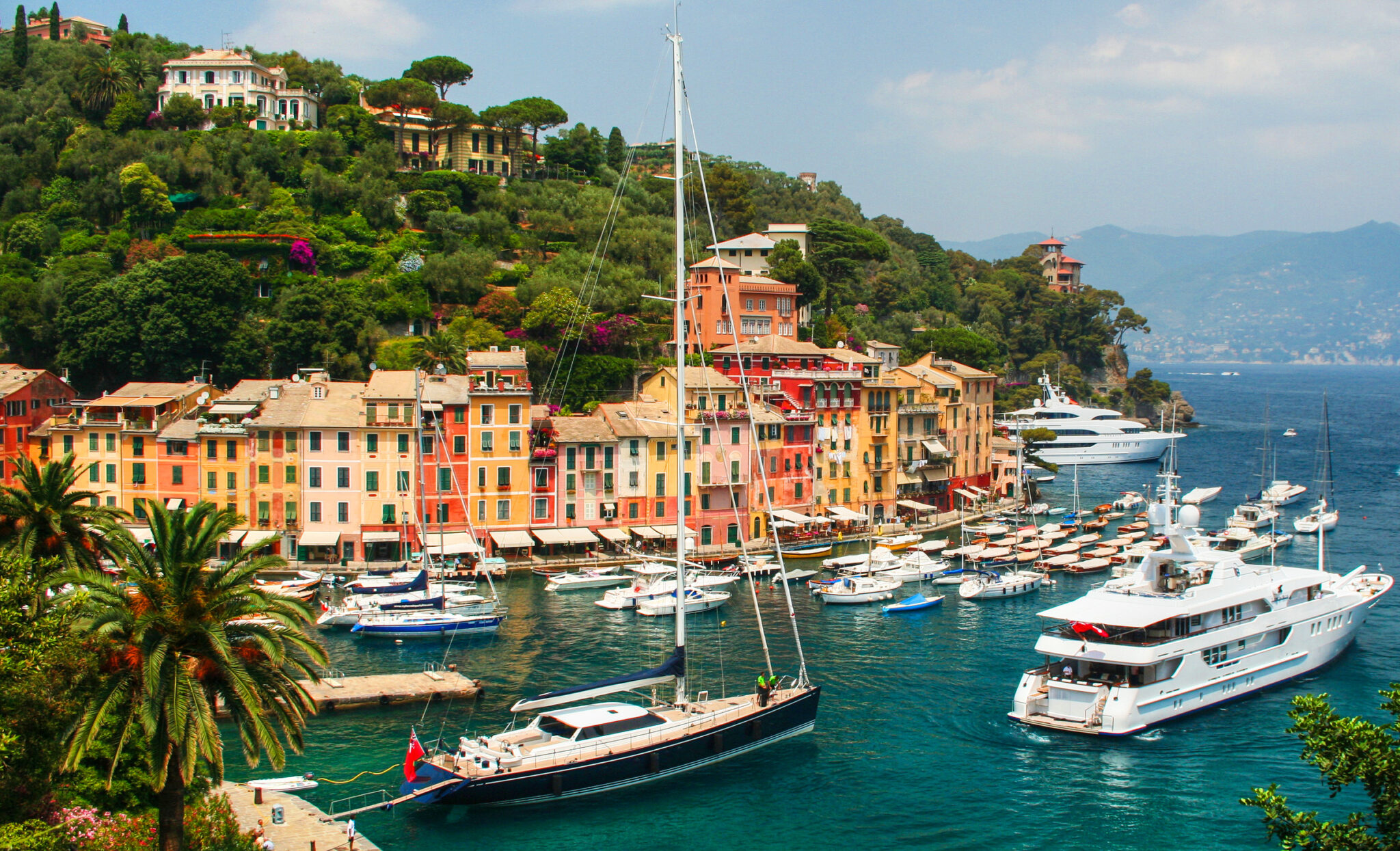 10 Best Italian Yacht Brands - Italian Luxury Yacht Brands | IB